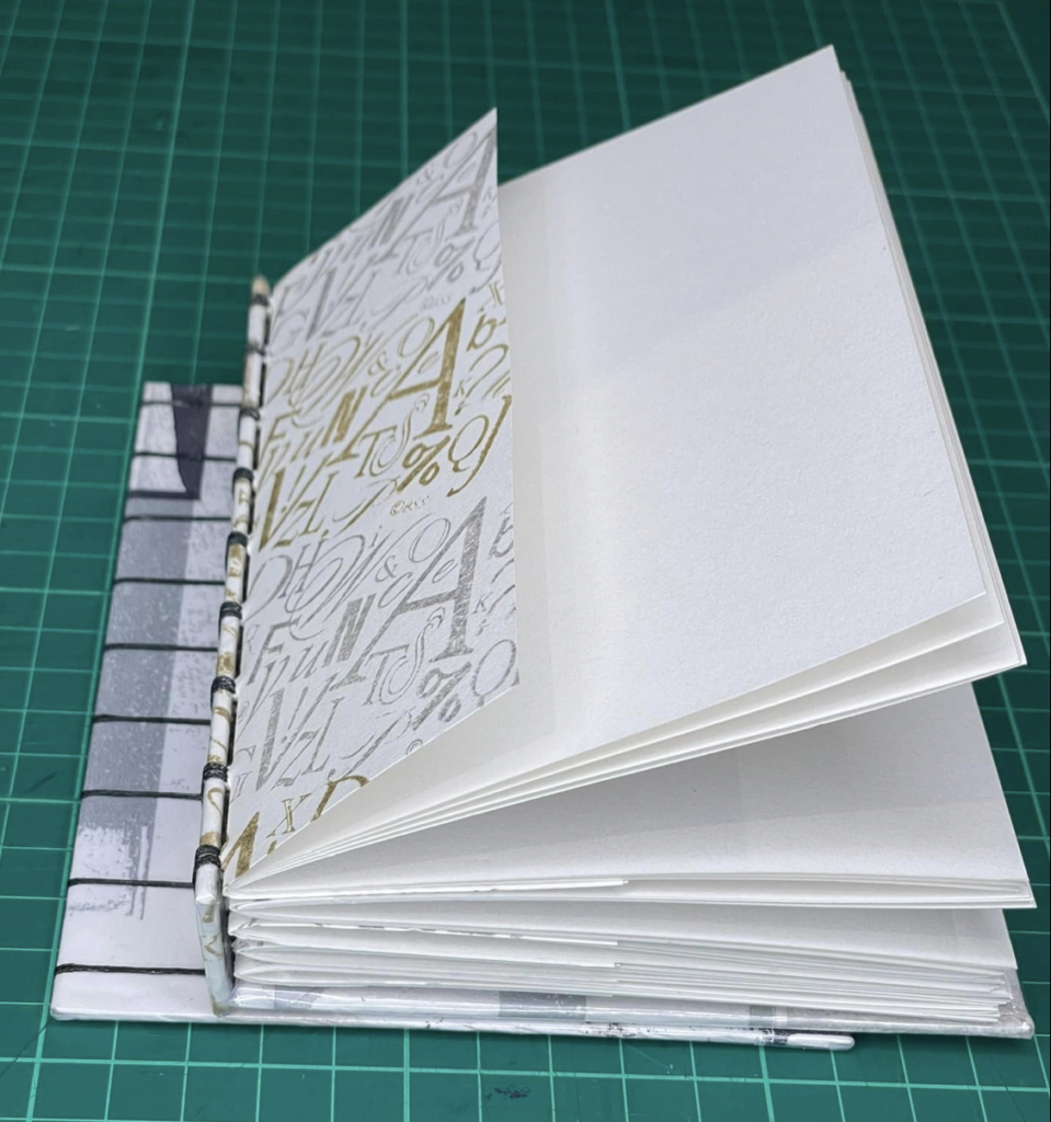 Secret Belgian Binding – online workshop (no kit) – Bookbinding with Cass